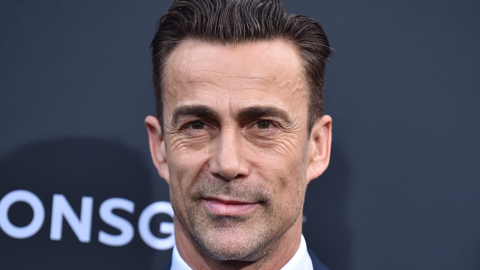 Why Agent Johnson From The Matrix Resurrections Looks So Familiar