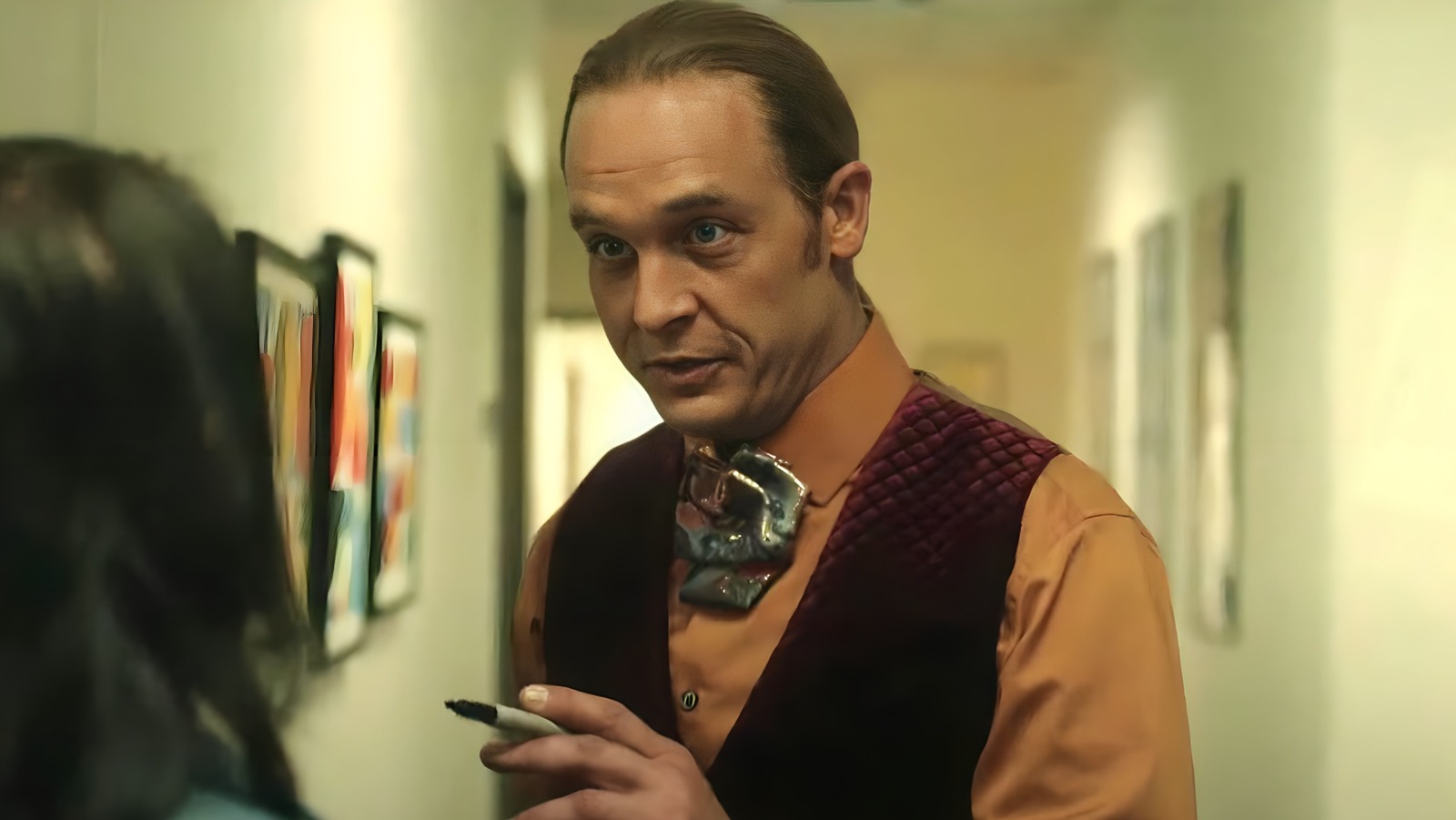 Why Arthur From Gotham Knights Looks So Familiar