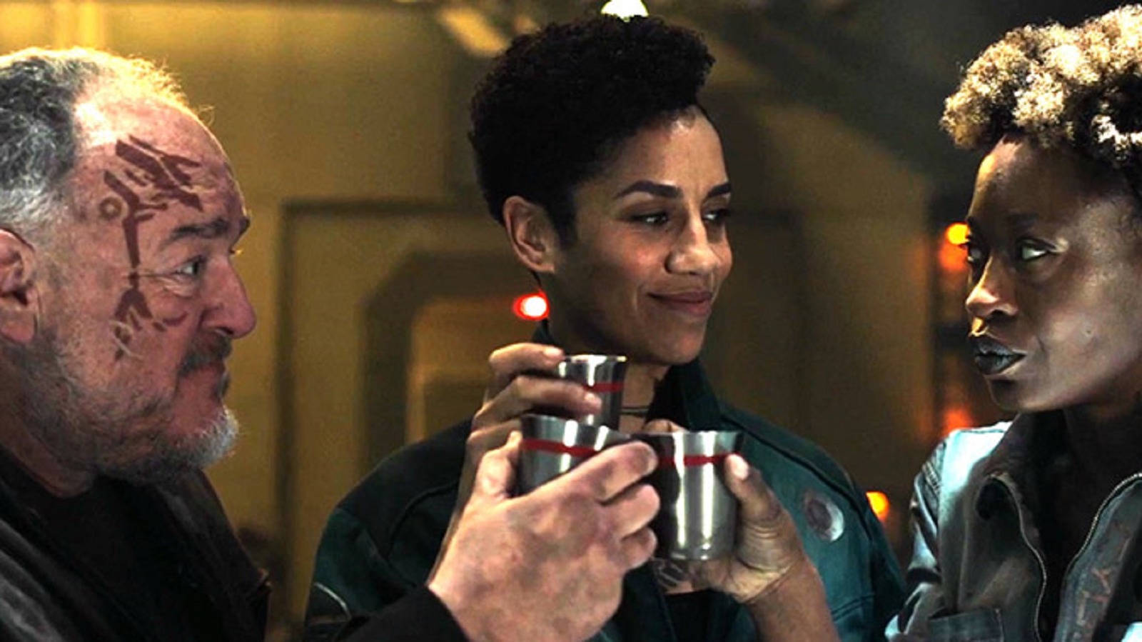 Why Cyn From The Expanse Looks So Familiar