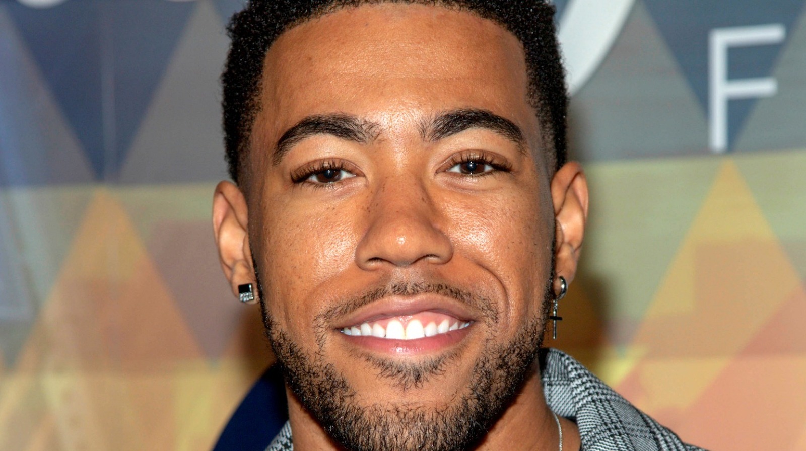 Why Dave From Pretty Smart Looks So Familiar