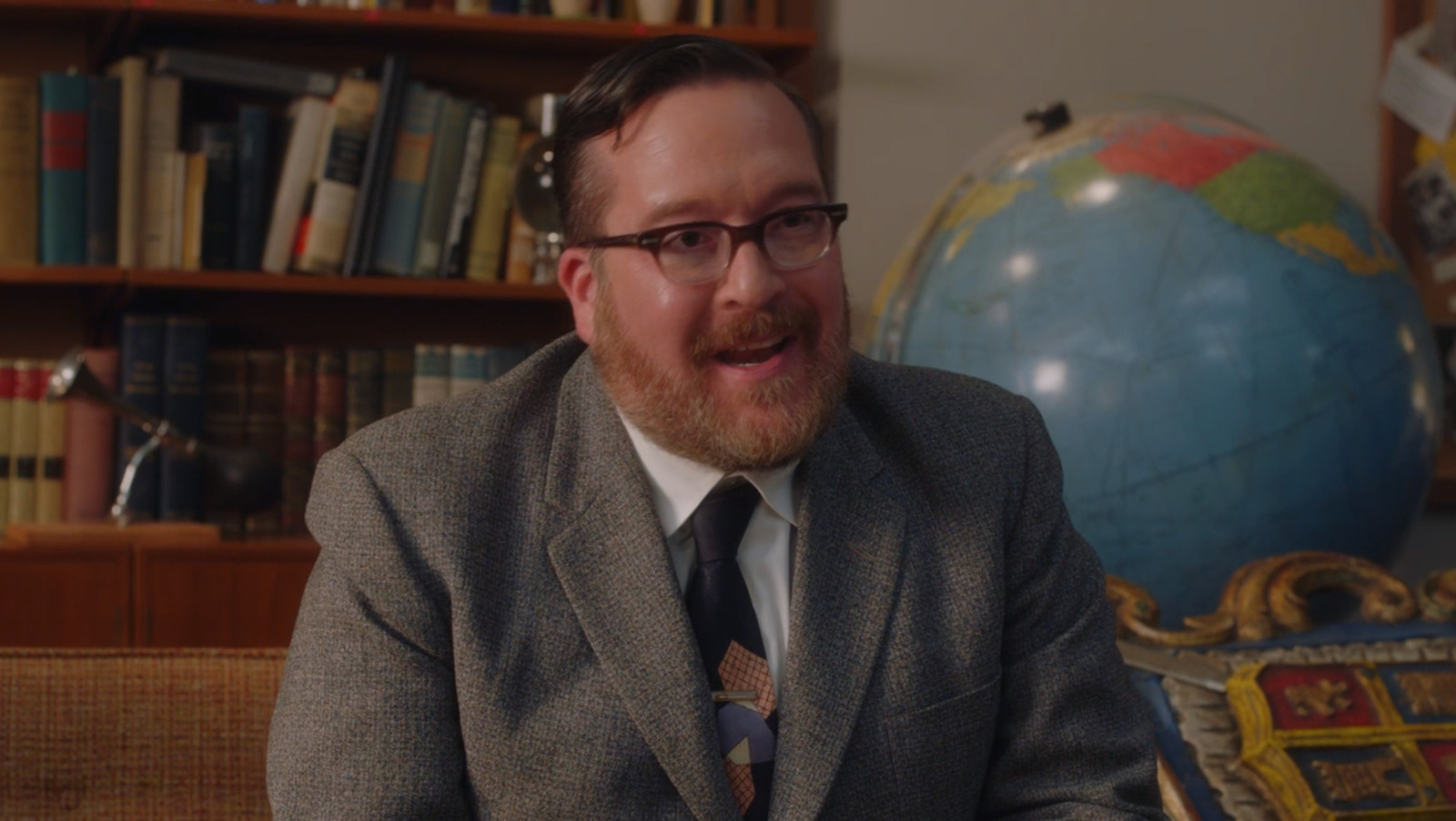 Why Mel From The Marvelous Mrs. Maisel Looks So Familiar