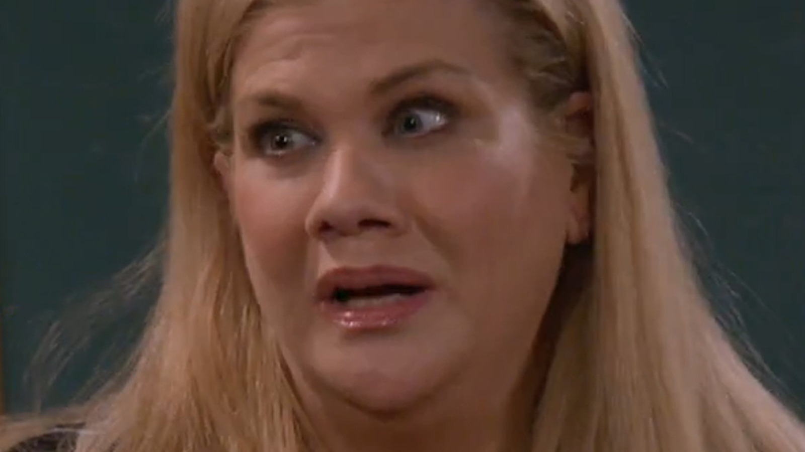 Why Mom Fans Rain Compliments On Kristen Johnston As Tammy