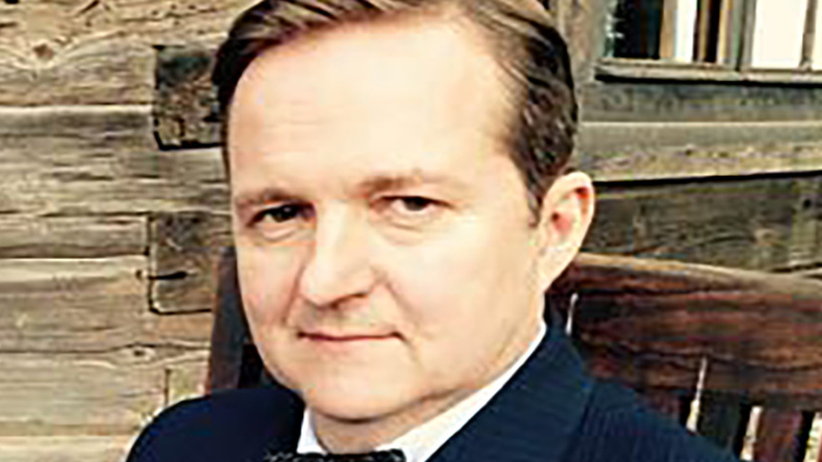 Why Mr. Bannister From The Irregulars Looks So Familiar