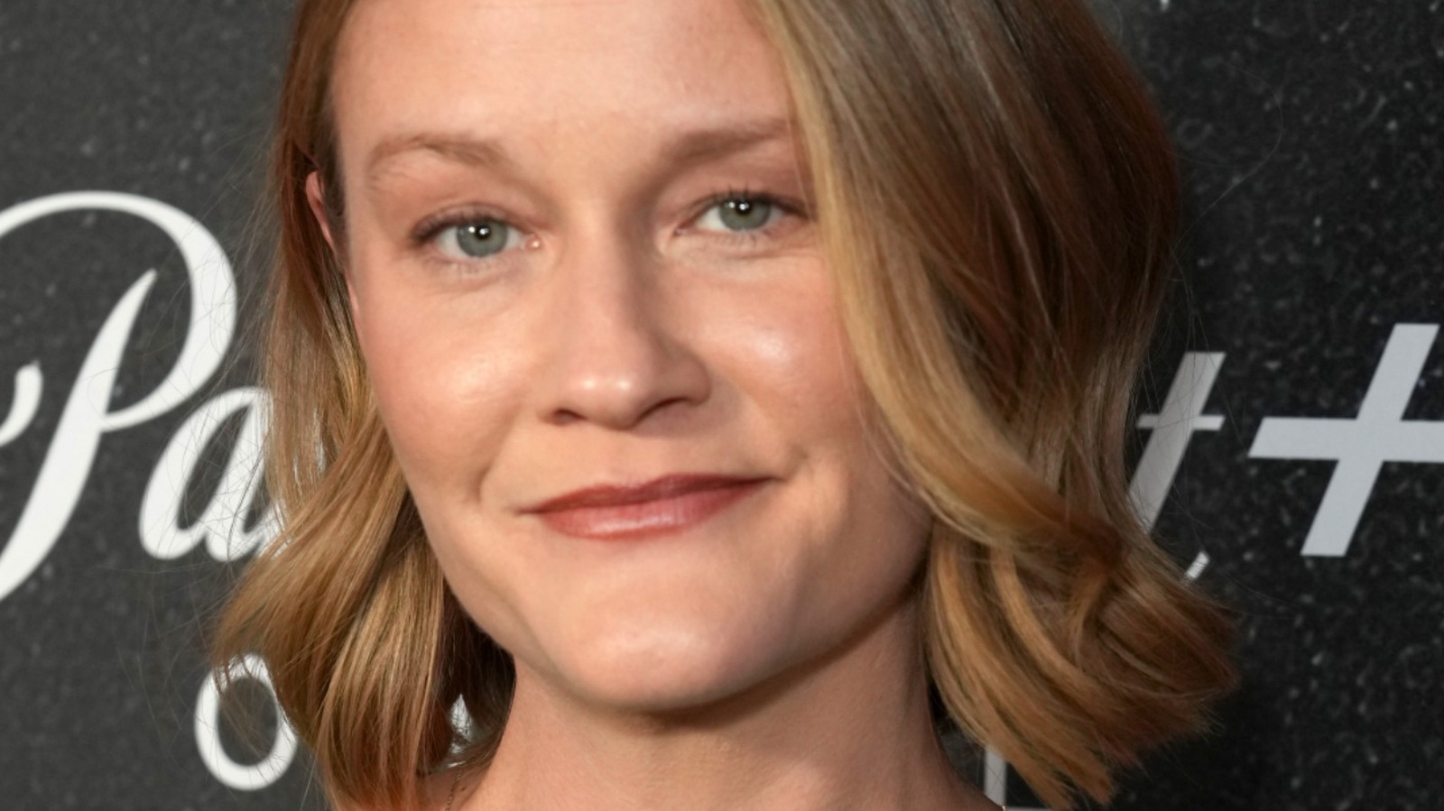 Why Roxy From Tulsa King Looks So Familiar