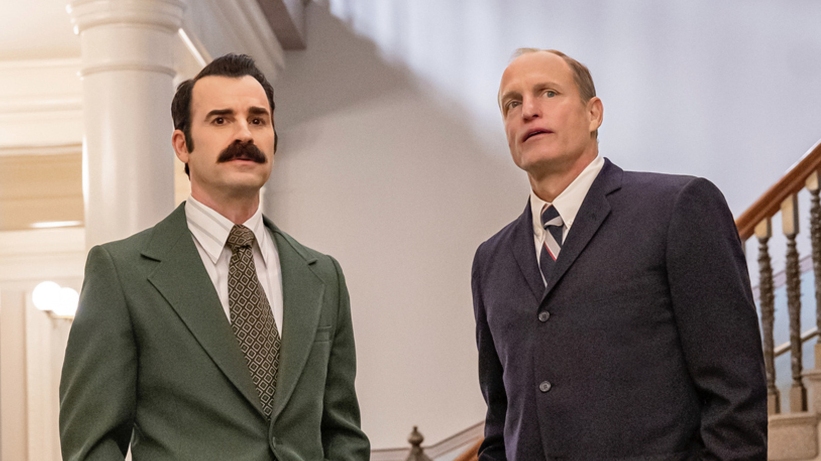 Woody Harrelson And Justin Theroux Star As Nixon's Infamous Aides In ...