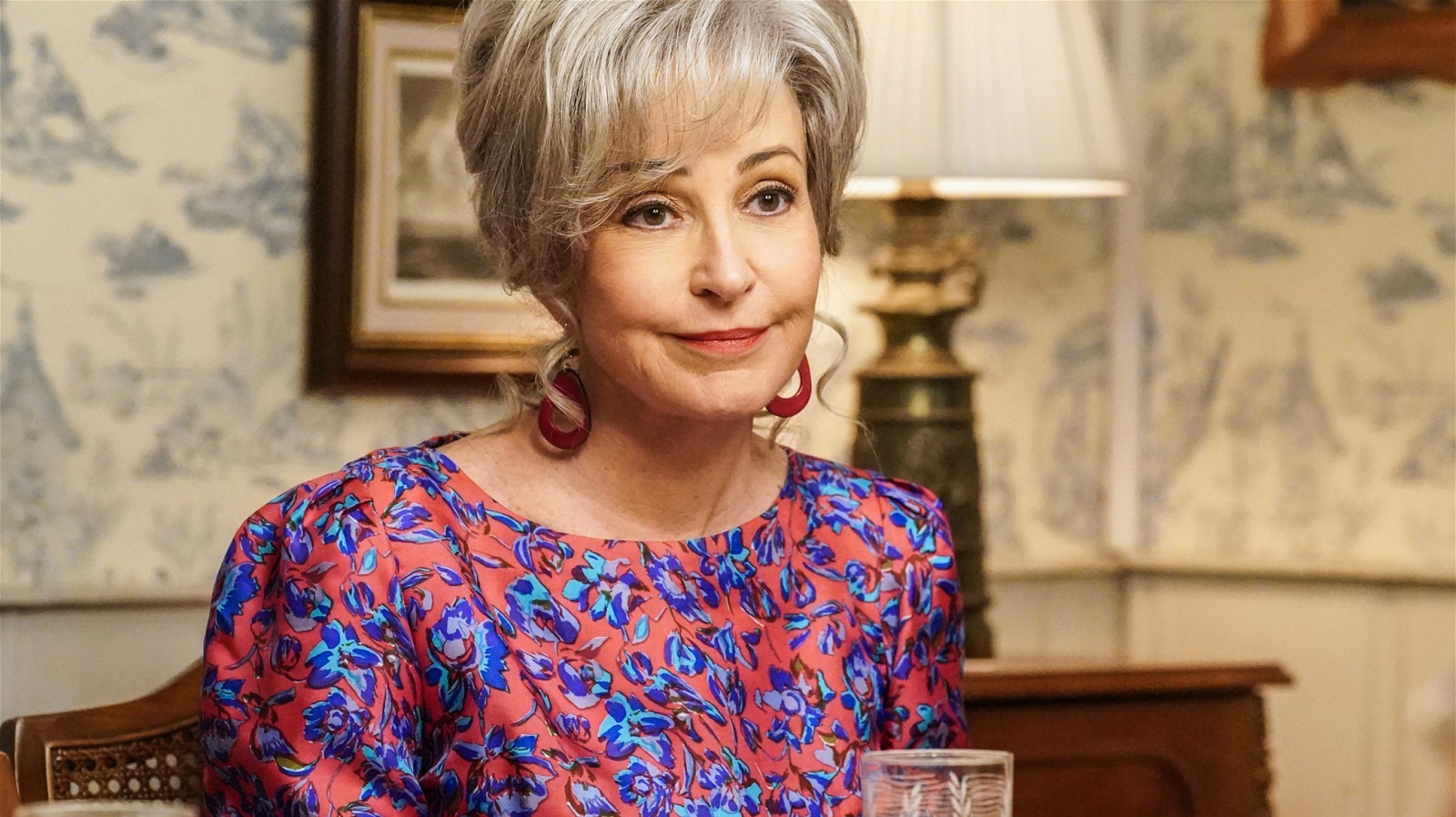 Young Sheldon's Lance Barber Says Working With Annie Potts Is A ...