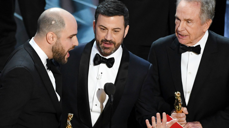 Why It Took So Long To Fix The Oscars Mix-Up