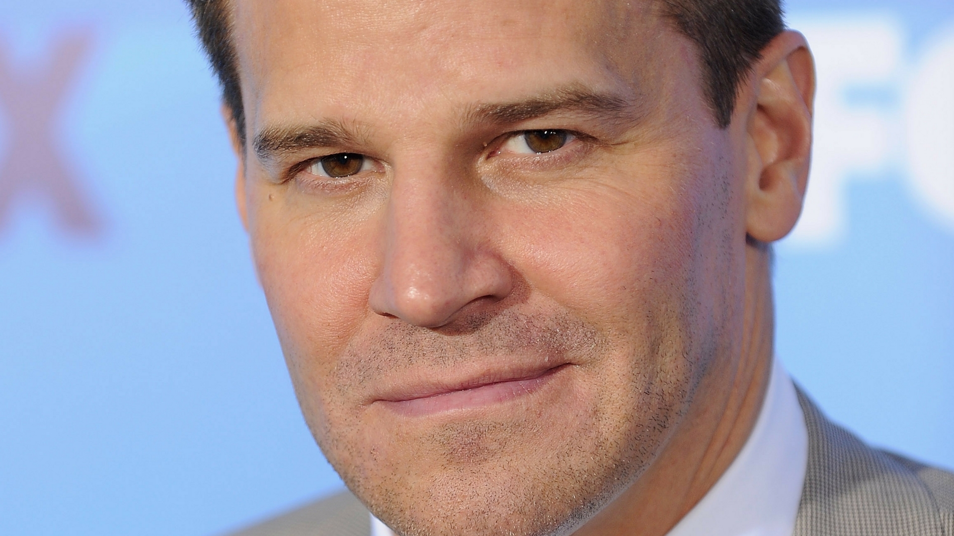 David Boreanaz To Replace Jim Caviezel In CBS Navy SEAL Pilot