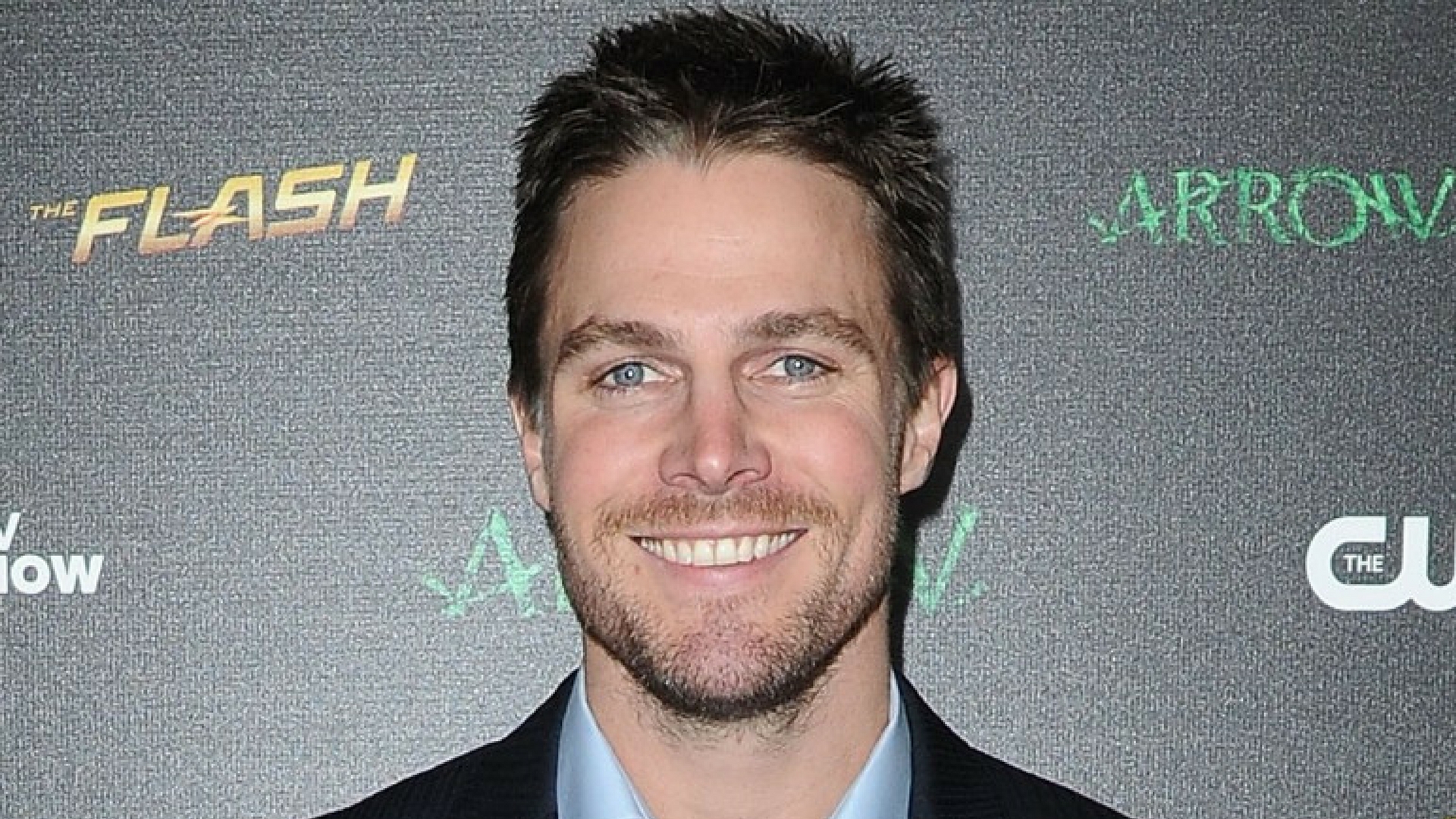 Arrow's Stephen Amell Will Compete On American Ninja Warrior
