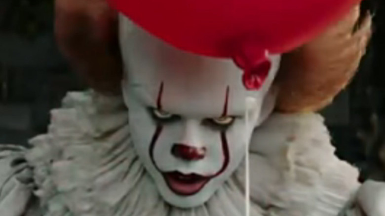 It Trailer Gives A Horrifying Glimpse Of Pennywise