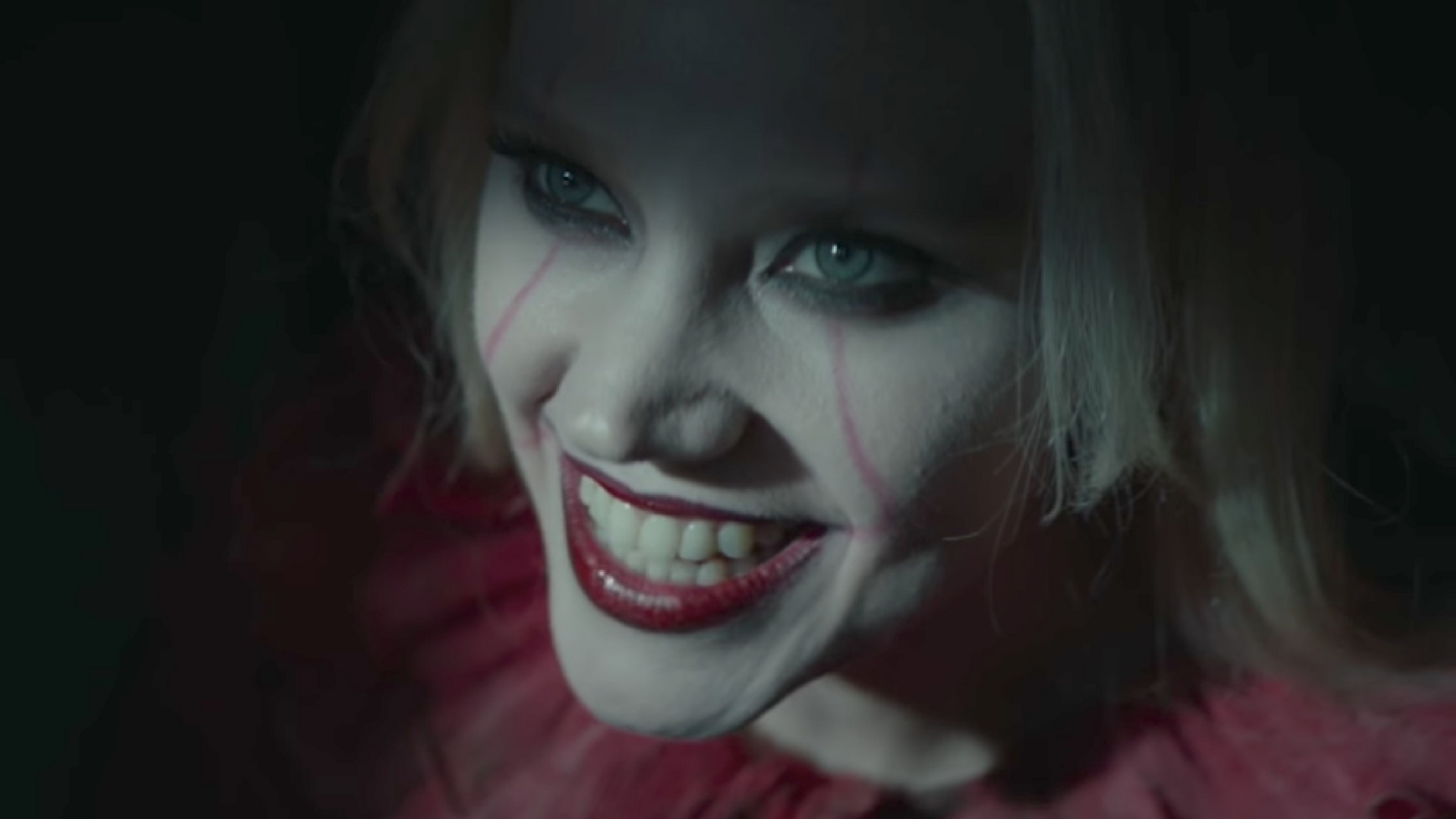 Saturday Night Live Parodies It With Kellyanne Conway Sketch